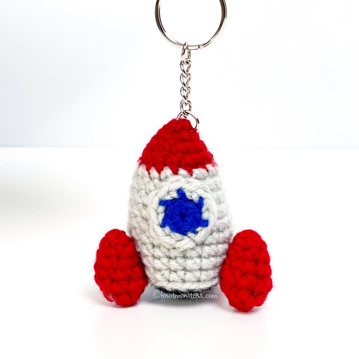Mini Rocket Ship - Keychain (DIGITAL PATTERN) – Knotmonster